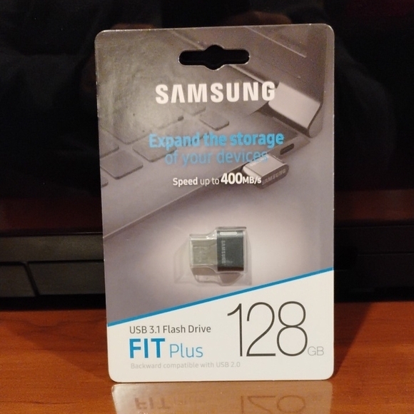 Samsung | Media | Samsung Usb 3 Flash Drive 128gb | Poshmark
